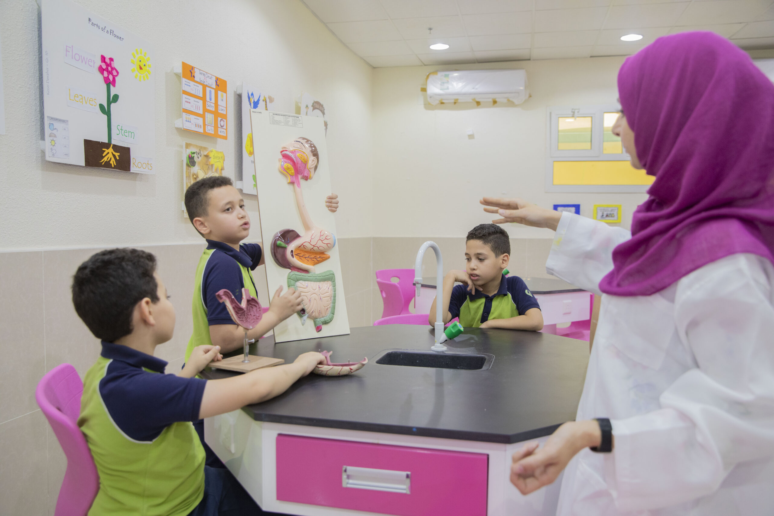 Planets International School – Welcome